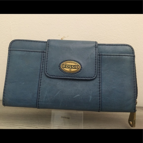 Fossil | Bags | Fossil Vintage Wallet Large Blue | Poshmark